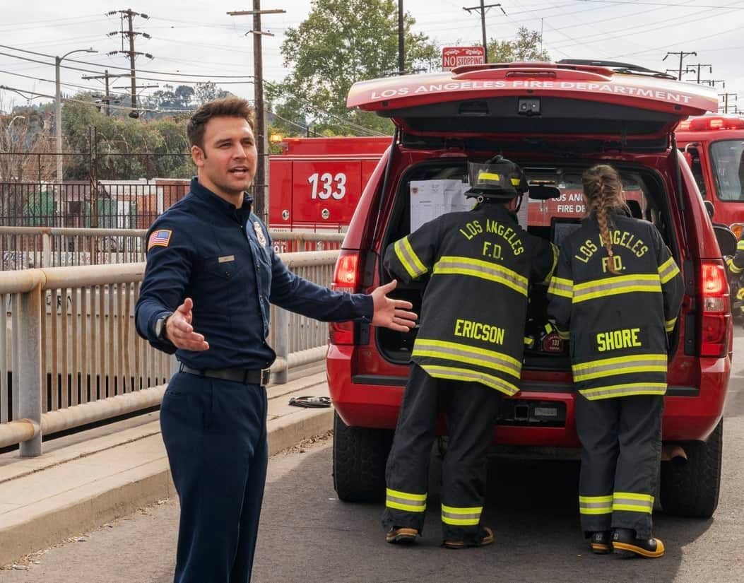 9-1-1 : 9-1-1 : Photo Ryan Guzman - 42 sur 291 - AlloCiné