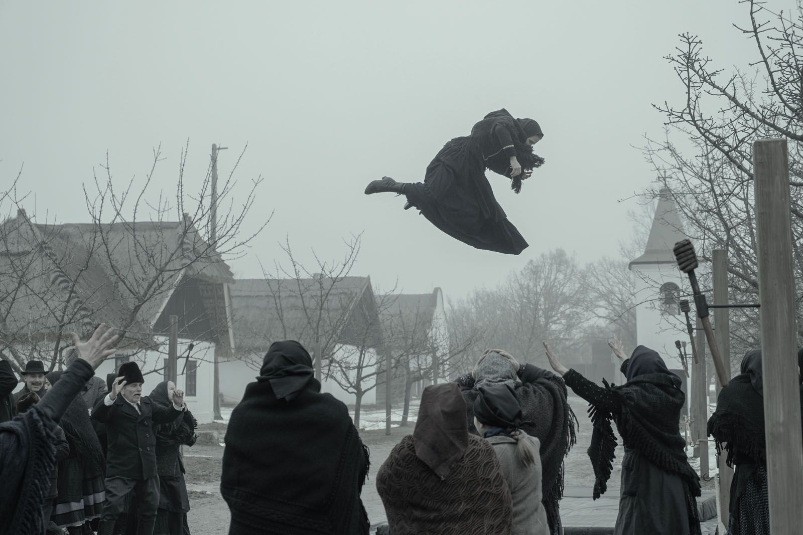 Photo du film Post Mortem - Photo 2 sur 36 - AlloCiné