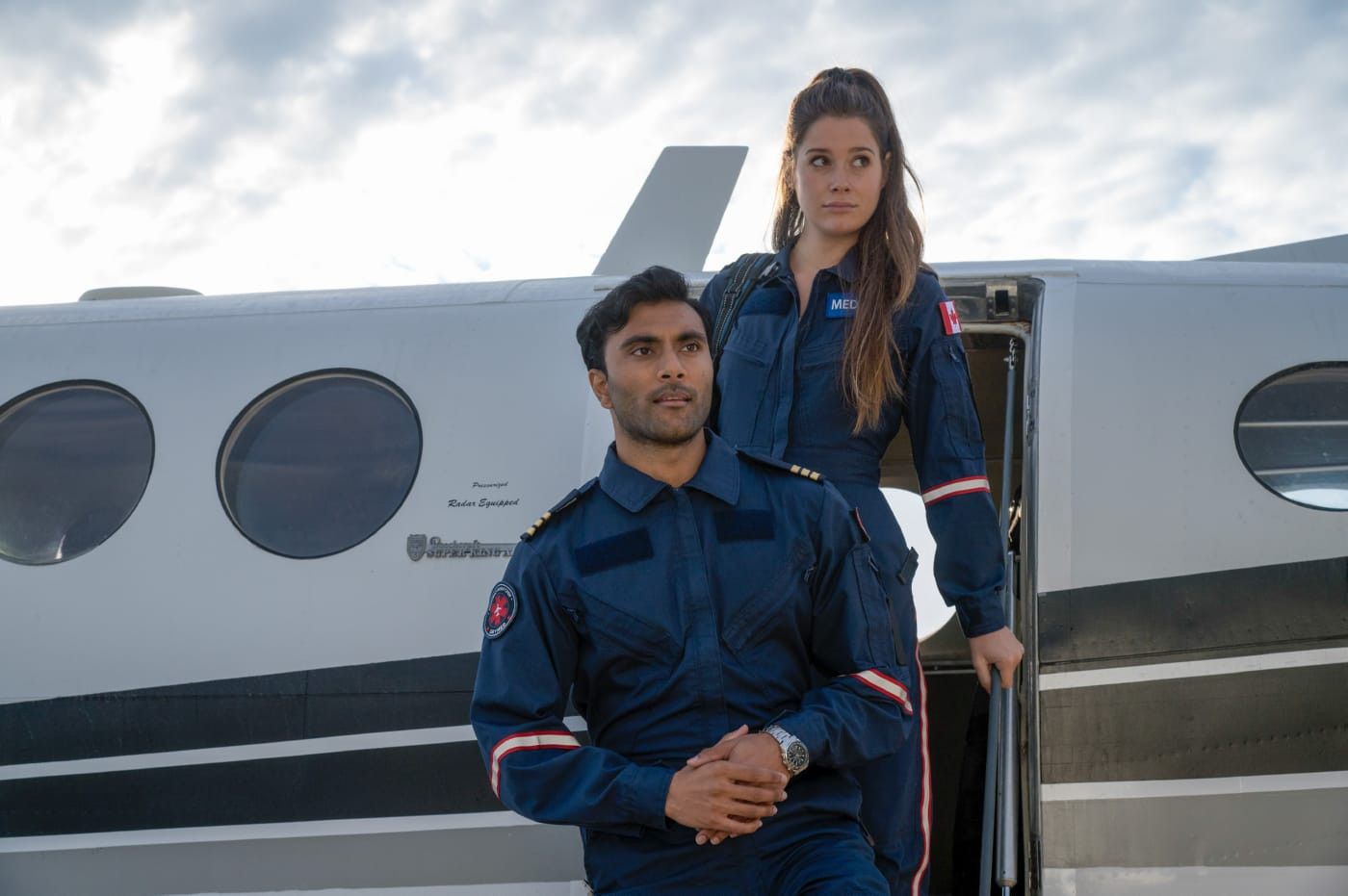 Skymed : Photo Praneet Akilla, Natasha Calis - 30 sur 31 - AlloCiné