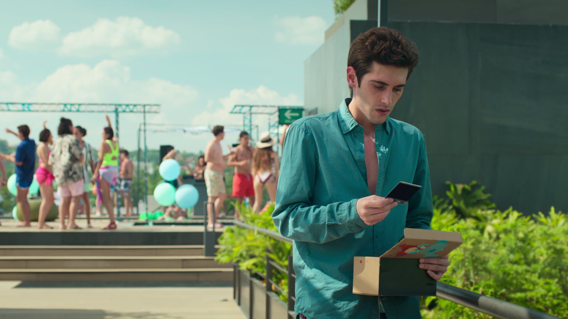 Poster Control Z - Saison 3 - Affiche 3 sur 44 - AlloCiné