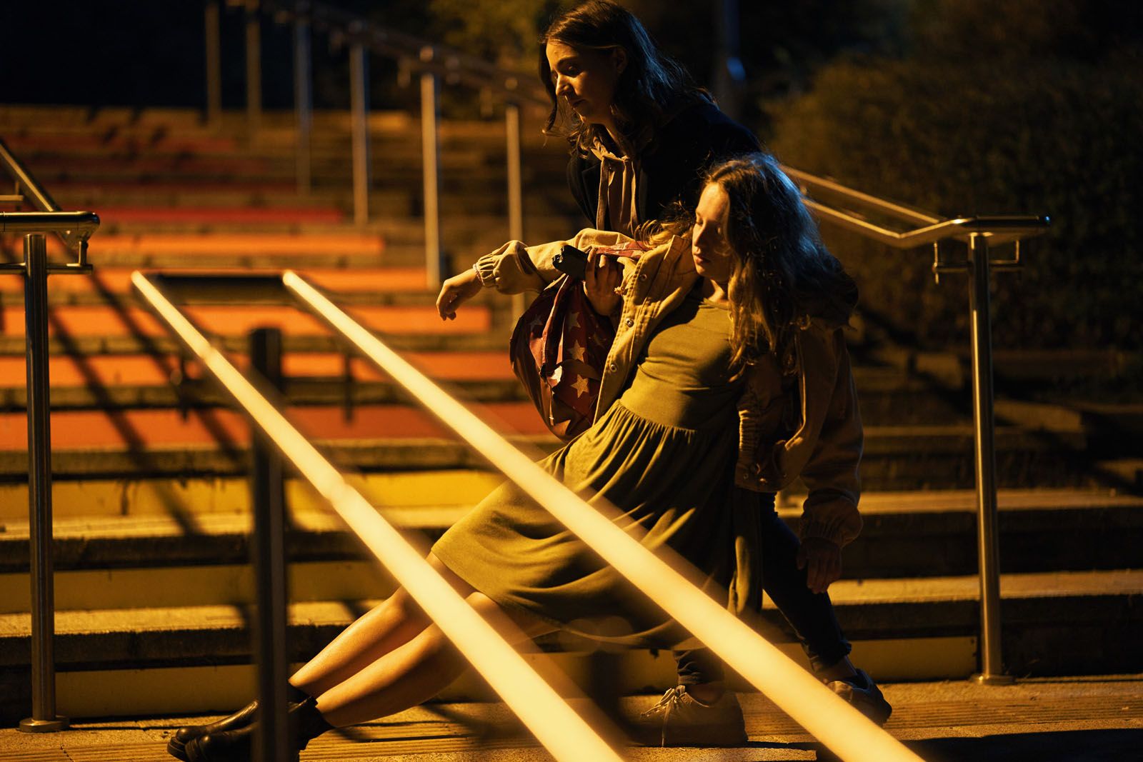 Photo de Pearl Chanda - La Guerre des Mondes (Canal+) : Photo Pearl ...