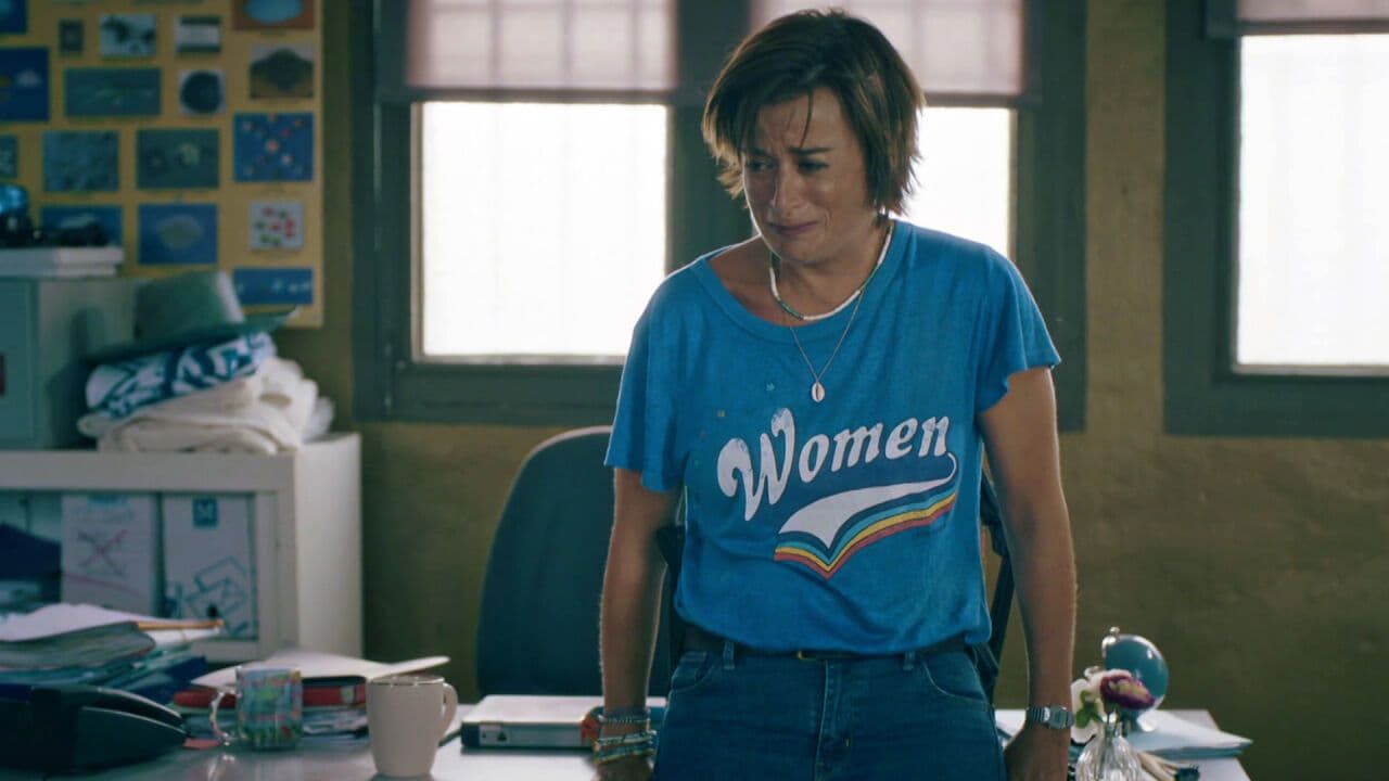 Poster Tropiques Criminels saison 3 - Affiche 20 sur 40 - AlloCiné