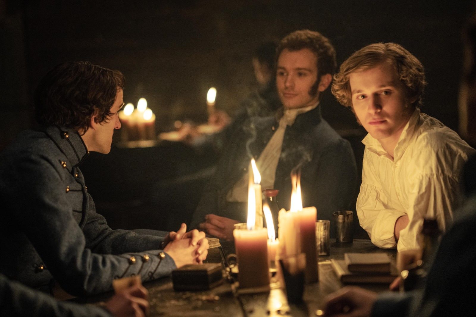 Photo de Harry Melling - The Pale Blue Eye : Photo Harry Lawtey, Harry ...