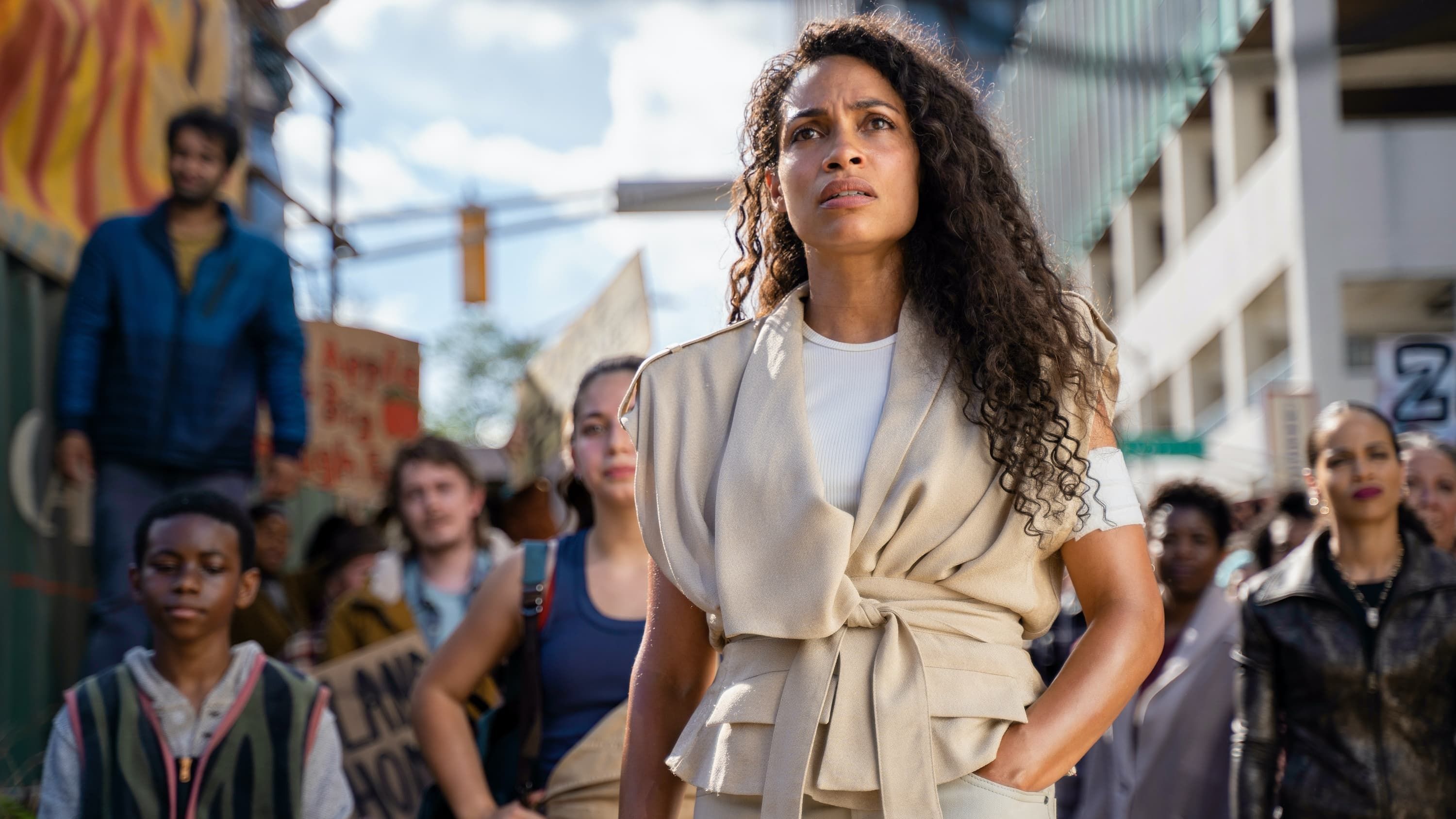 Poster DMZ saison 1 - Affiche 2 sur 15 - AlloCiné