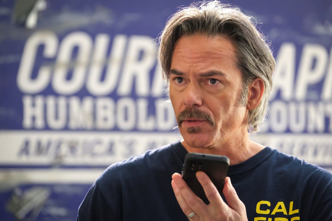 Fire Country : Fire Country : Photo Billy Burke - 42 sur 59 - AlloCiné