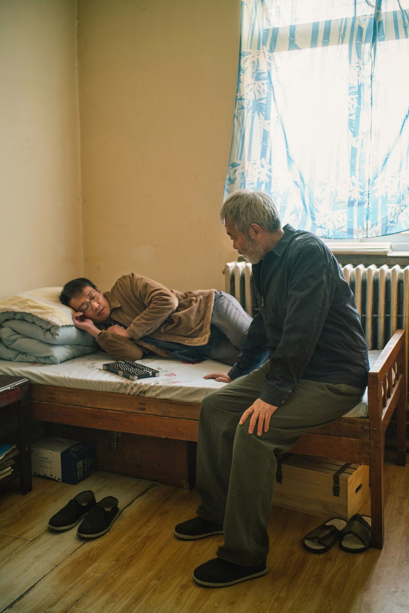 Photo du film The Shadowless Tower - Photo 1 sur 7 - AlloCiné