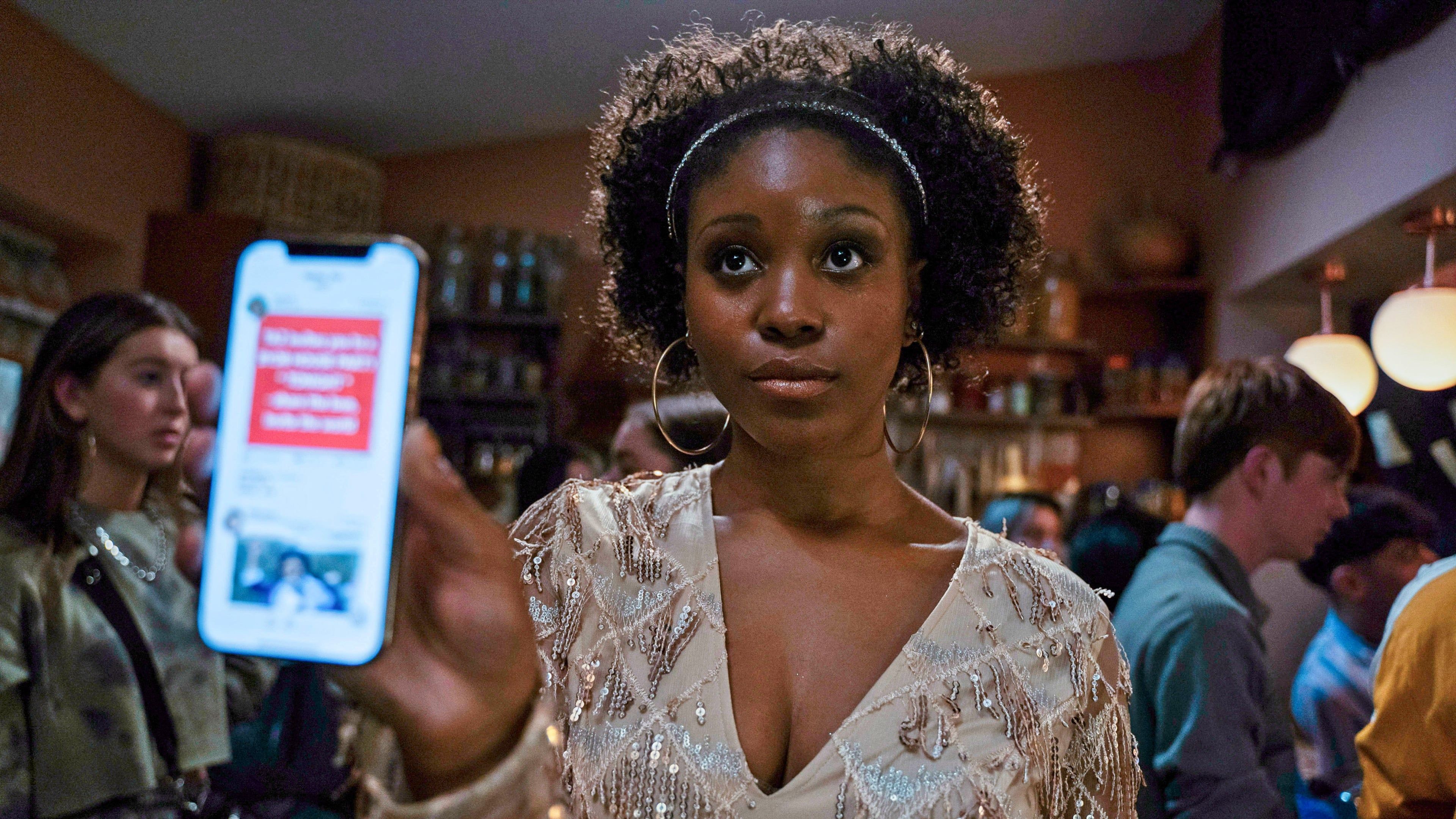 Poster Red Rose saison 1 - Affiche 4 sur 9 - AlloCiné