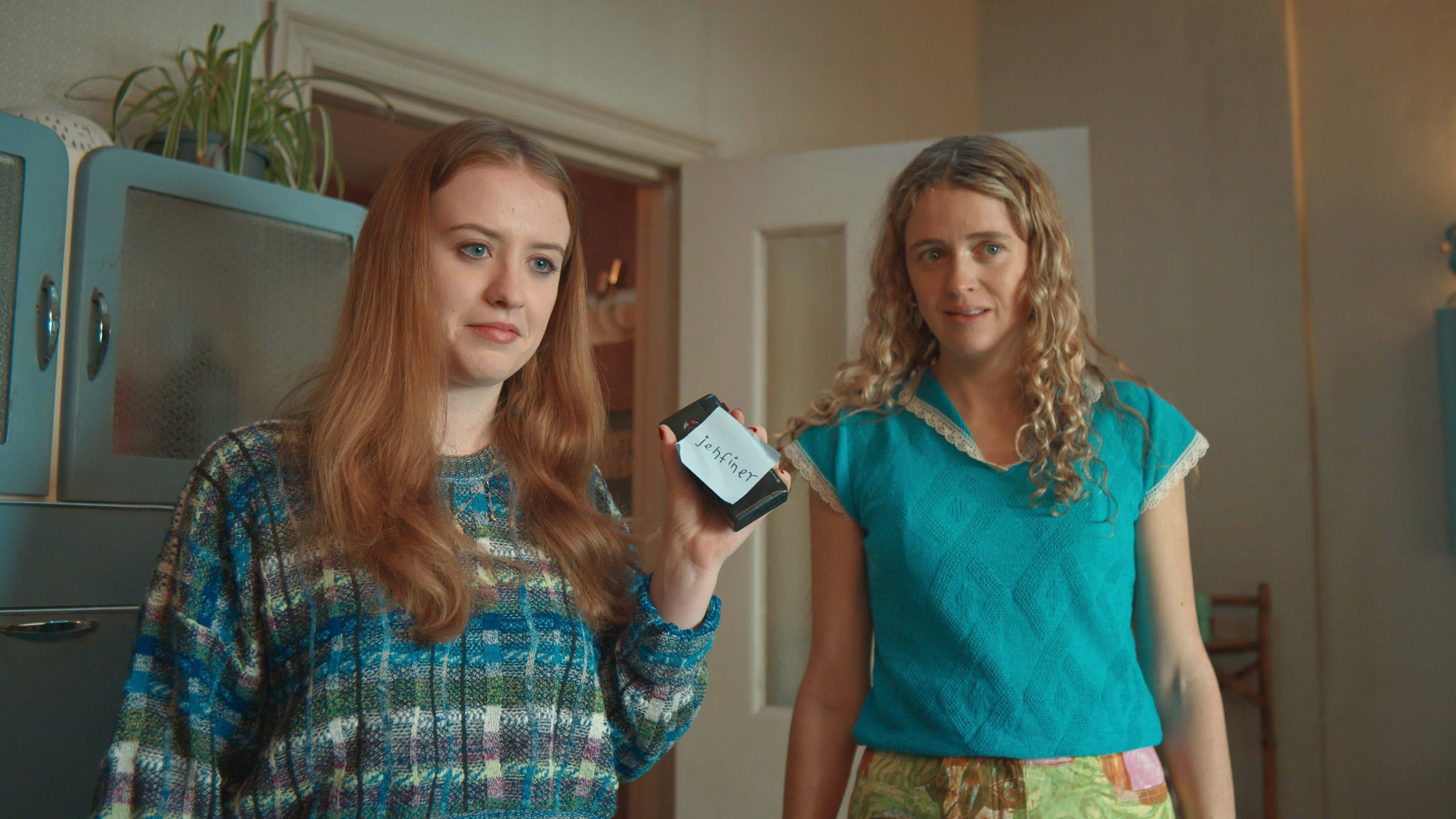 Poster Extraordinary saison 1 - Affiche 18 sur 35 - AlloCiné