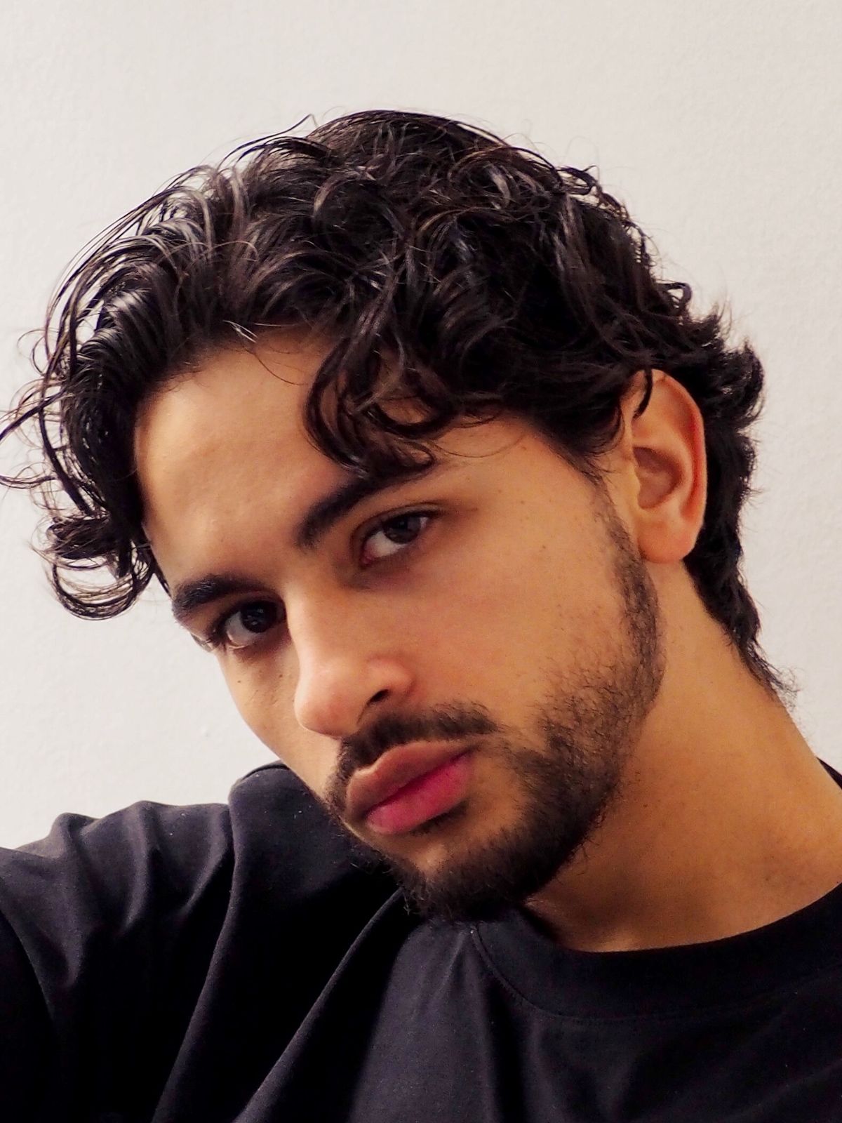 Adil Dehbi : Sa biographie - AlloCiné