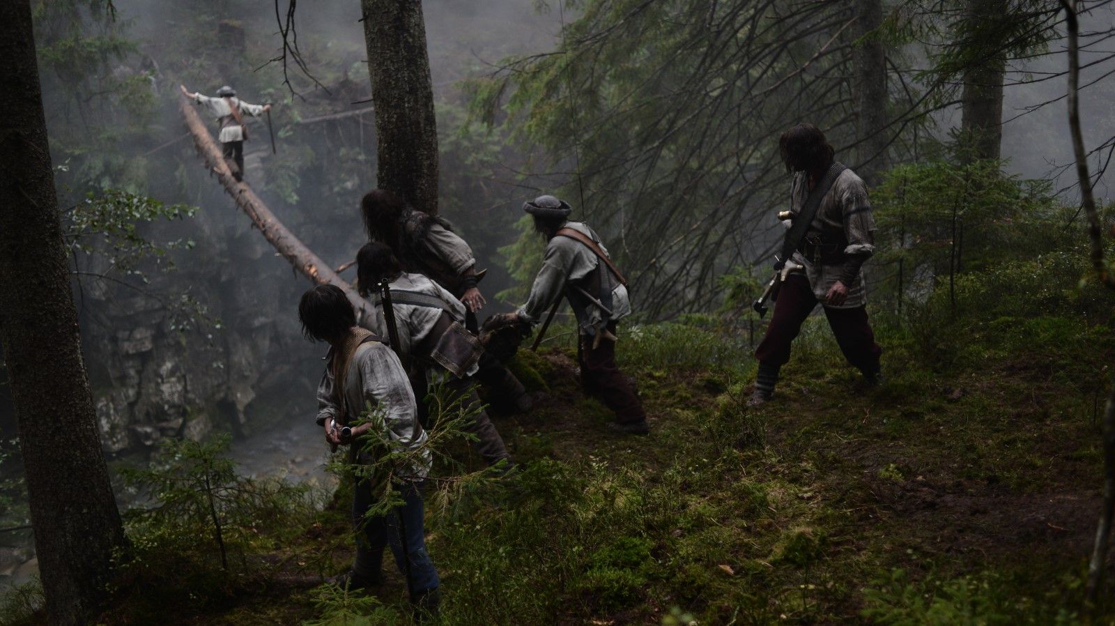 Photo du film Dovbush - Photo 3 sur 9 - AlloCiné