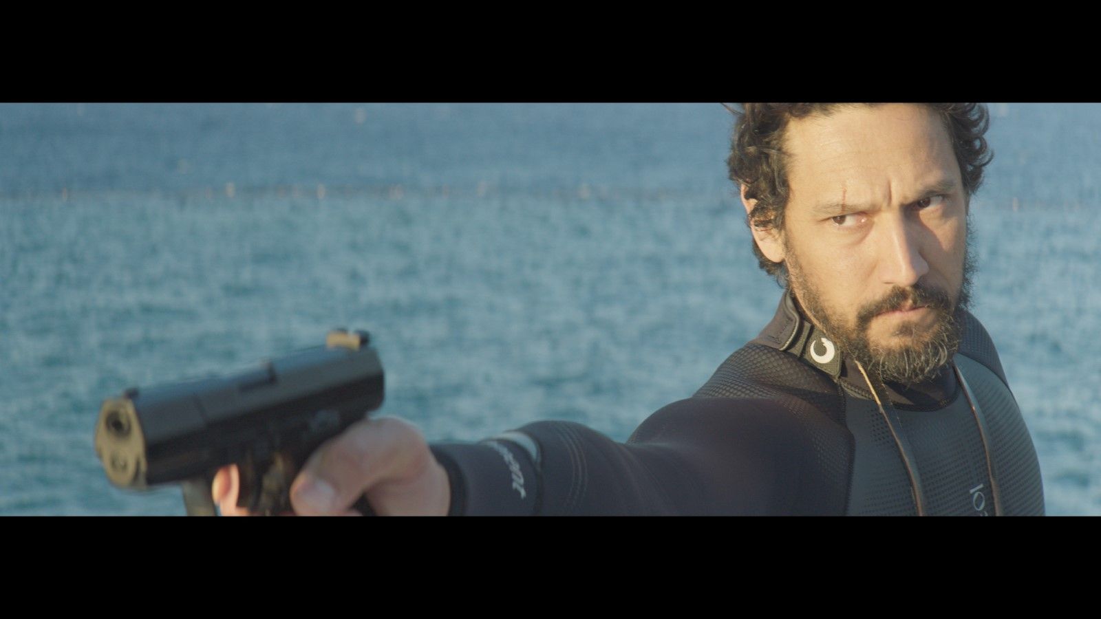 Photo du film Deep Fear - Photo 2 sur 10 - AlloCiné