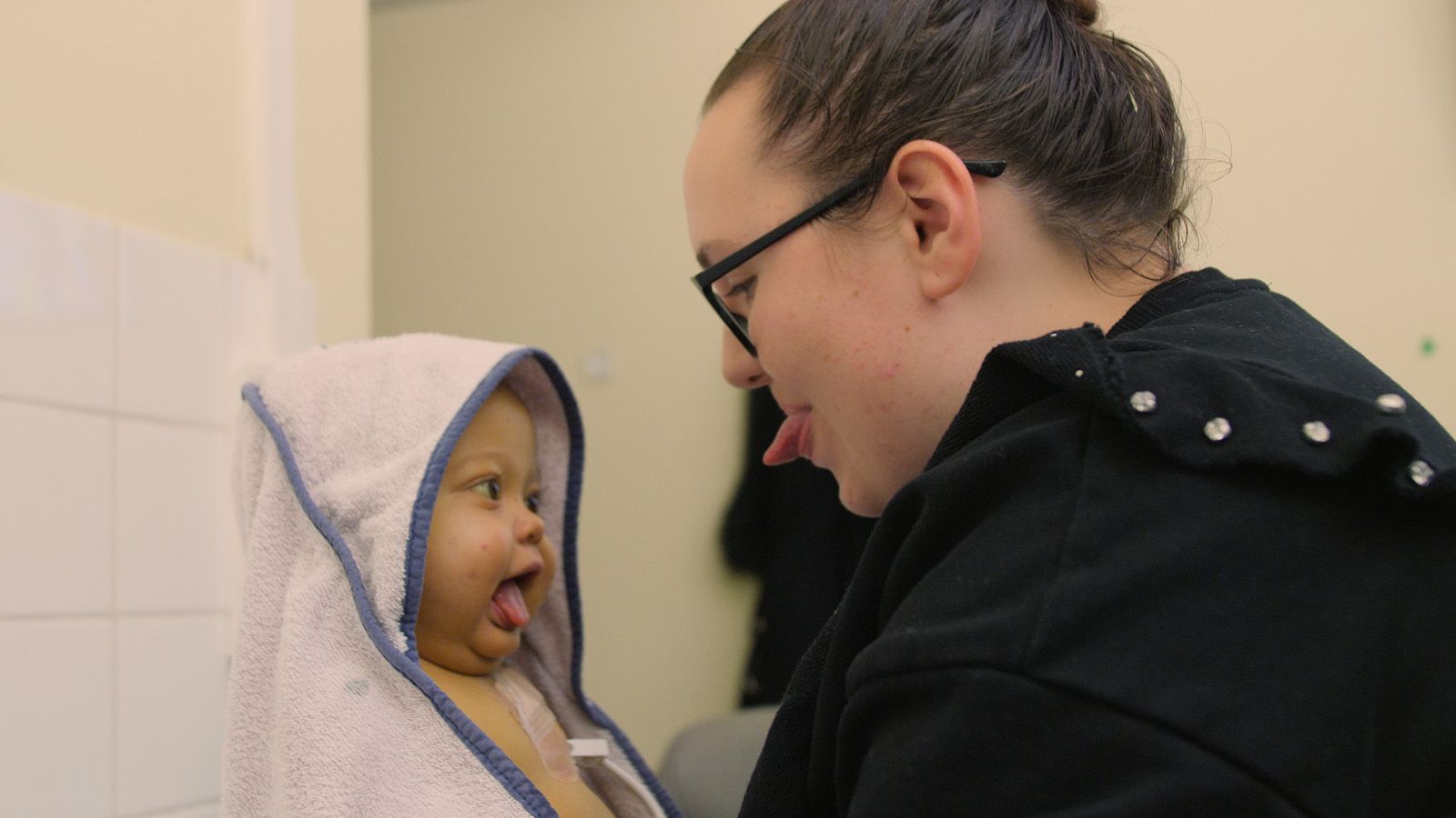 Photo du film Revivre - Photo 8 sur 8 - AlloCiné