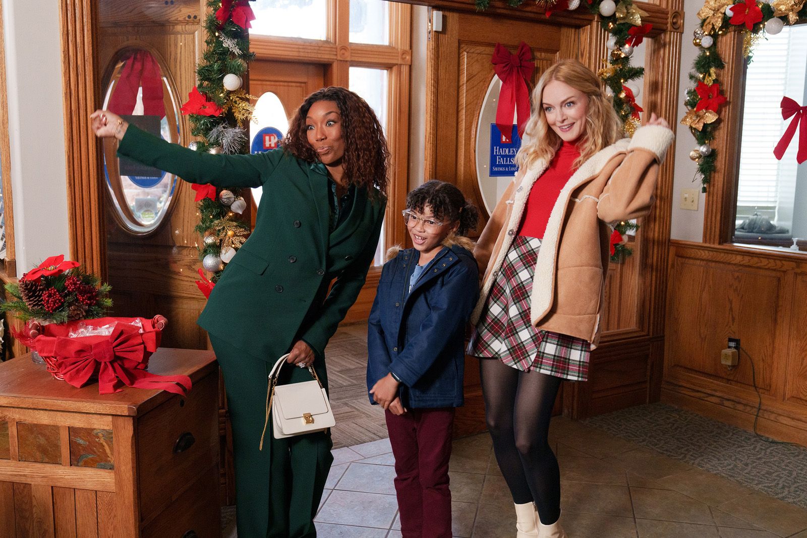 Photo de Brandy Norwood - Bonjour l'esprit de Noël ! : Photo Madison ...