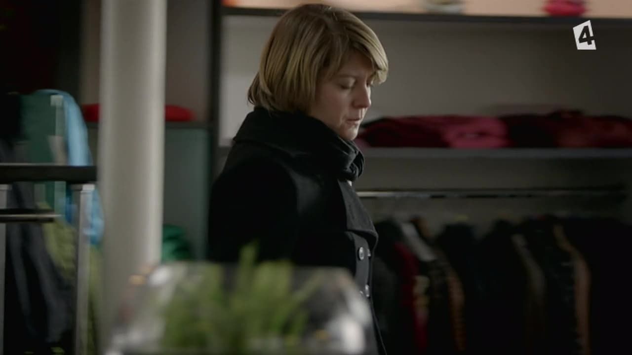 Poster Hero Corp saison 3 - Affiche 29 sur 130 - AlloCiné