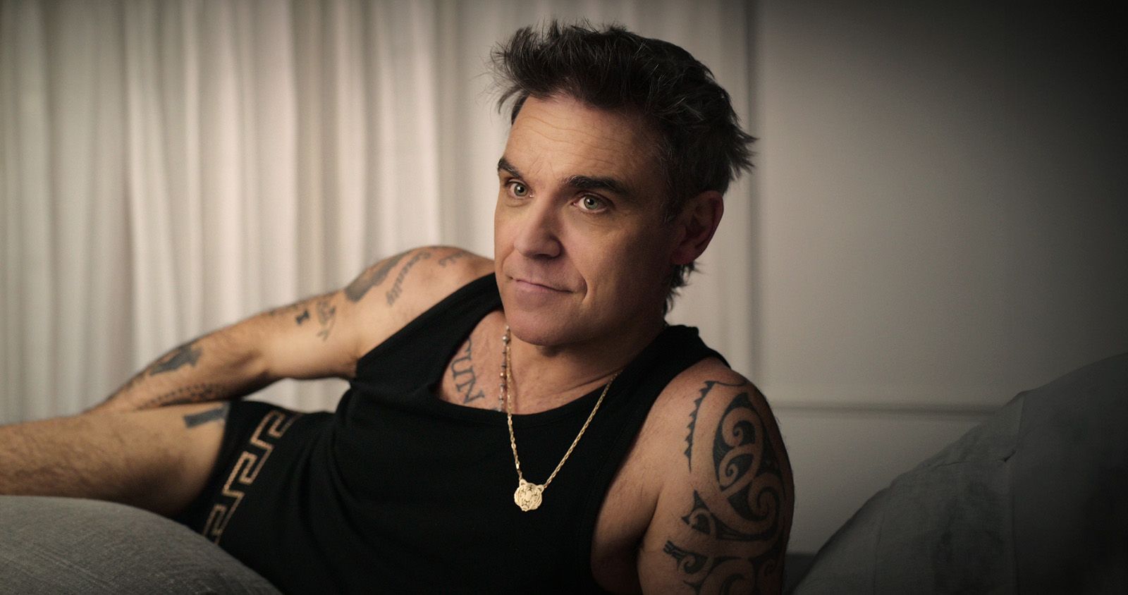 Robbie Williams : Robbie Williams : Photo - 1 sur 6 - AlloCiné