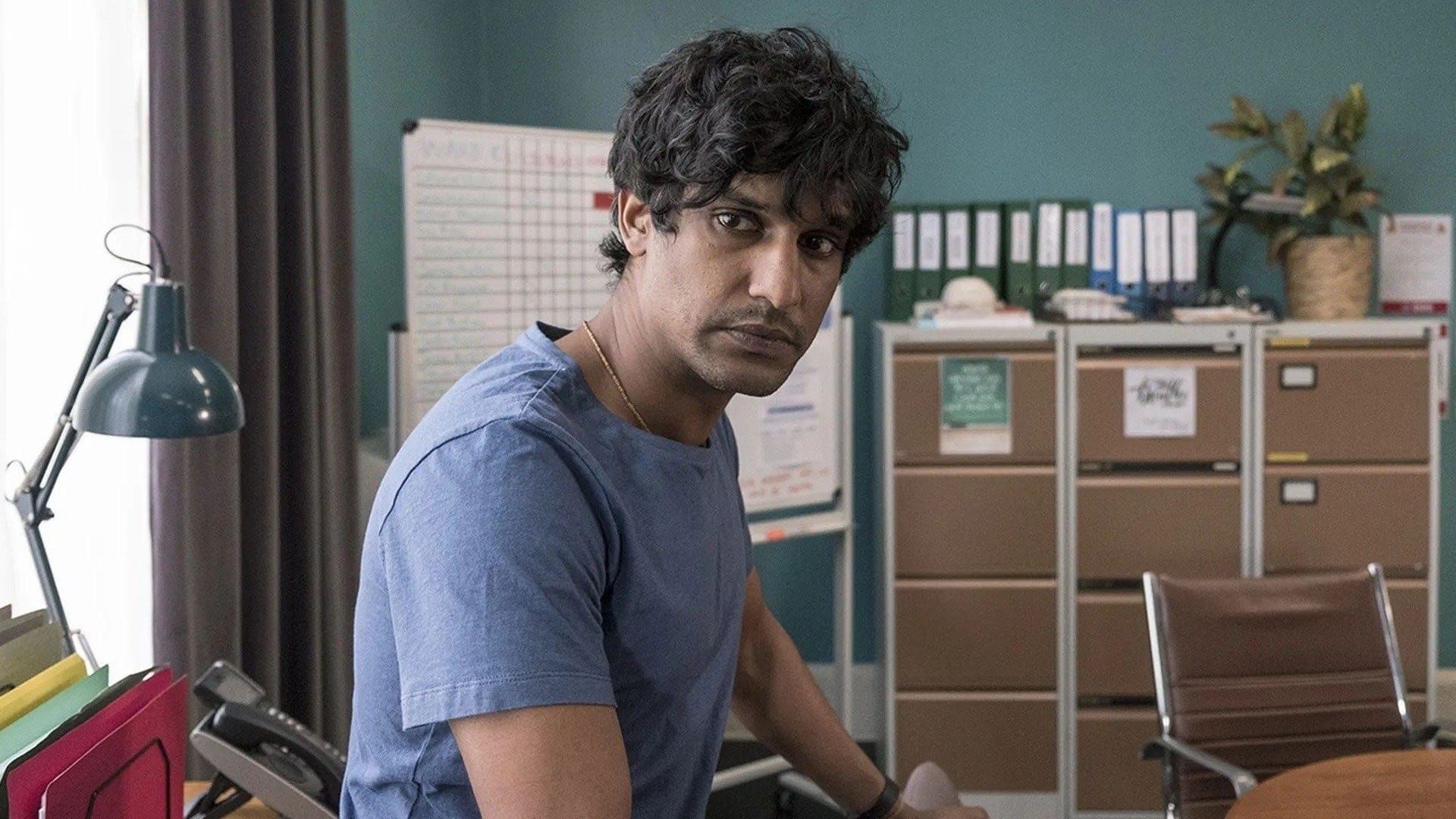 Poster saison 1 - Affiche 6 sur 9 - AlloCiné