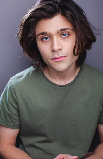 Aamer Husain - AlloCiné