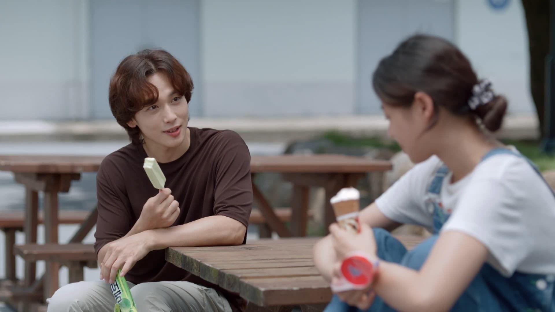 Poster Summer Strike saison 1 - Affiche 8 sur 13 - AlloCiné