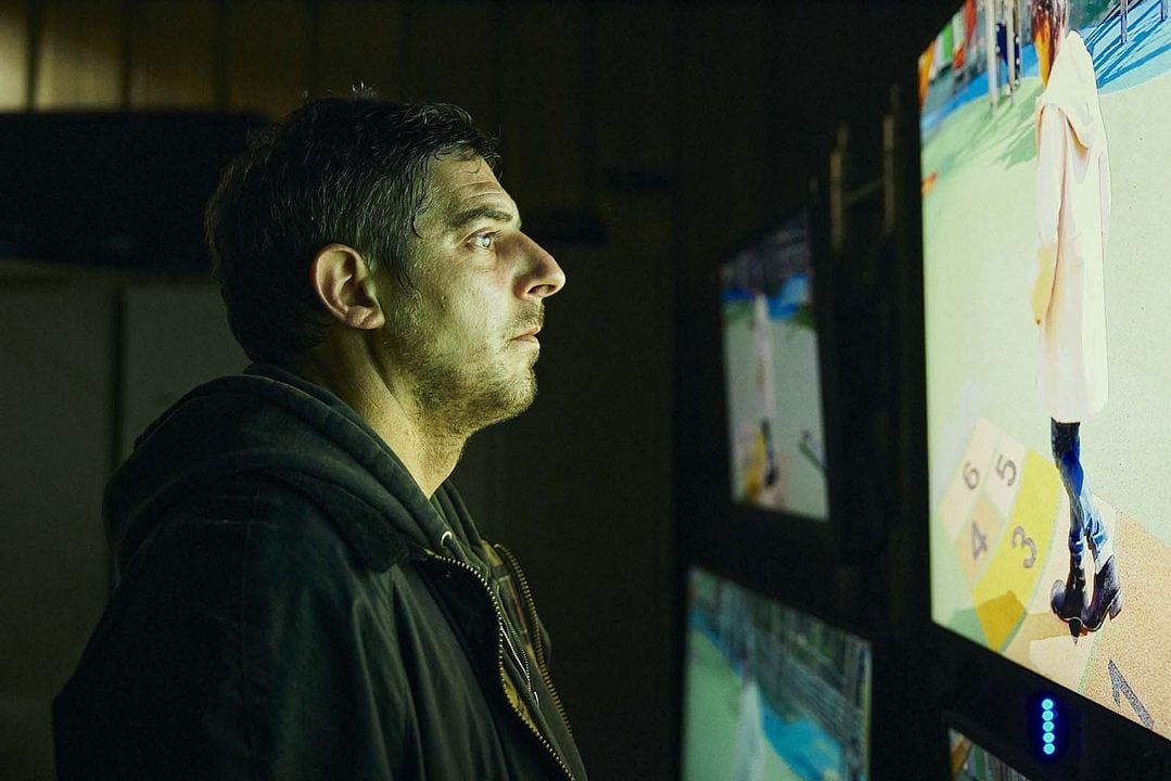 Photo de Damien Bonnard - La Voie du serpent : Photo Damien Bonnard - Photo 2 sur 54 - AlloCiné