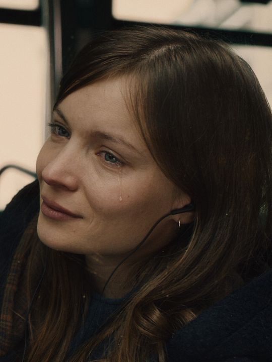 Affiche du film Louise - Photo 2 sur 2 - AlloCiné