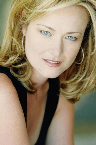 Photo de Jennifer Irwin - Affiche Jennifer Irwin - AlloCiné