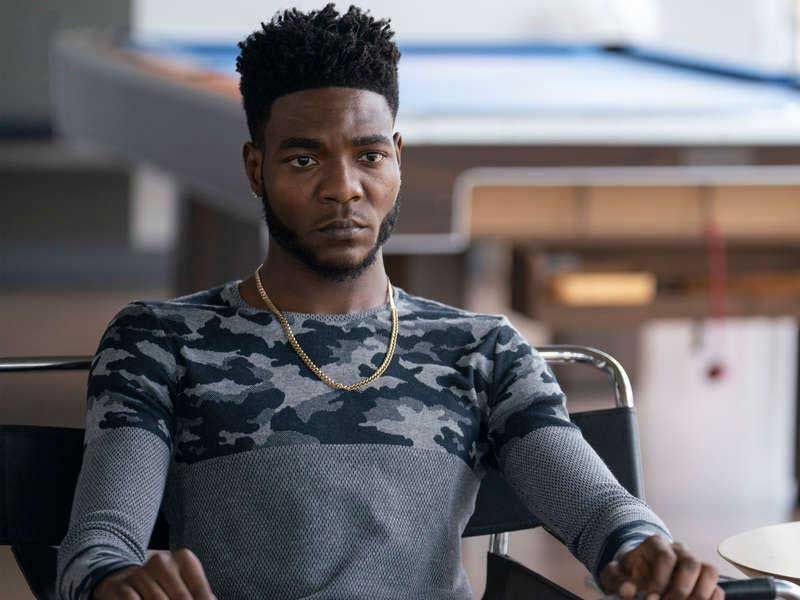 Photo de Barton Fitzpatrick - The Chi : Photo Barton Fitzpatrick ...