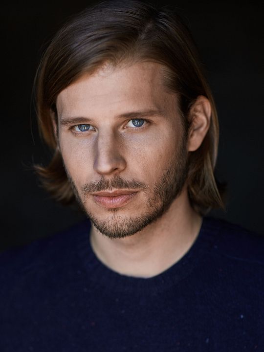 Photo de Matthew Raudsepp - Affiche Matthew Raudsepp - Photo 0 sur 1 ...