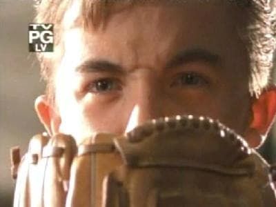 Poster Malcolm saison 2 - Affiche 113 sur 181 - AlloCiné