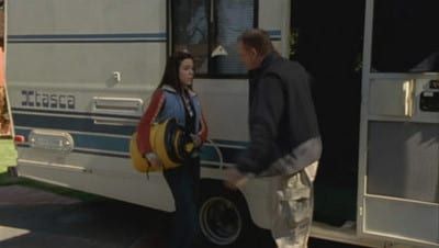 Poster Veronica Mars saison 1 - Affiche 65 sur 83 - AlloCiné