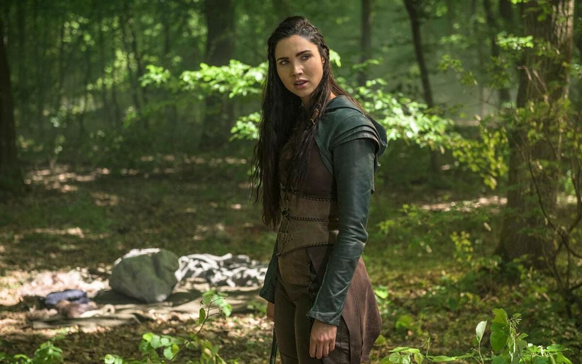 Photo de Jessica Green (II) - The Outpost : Photo Jessica Green (II ...