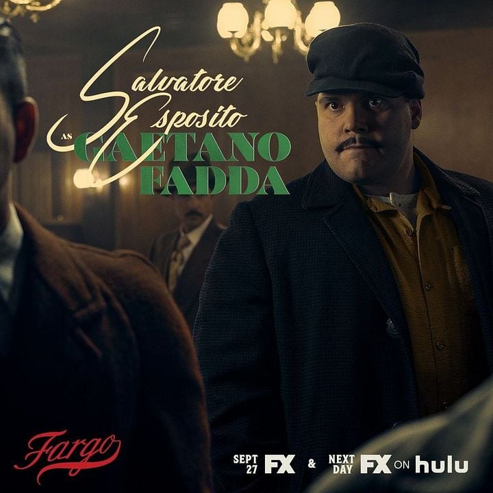 Poster saison 4 - Affiche 51 sur 252 - AlloCiné