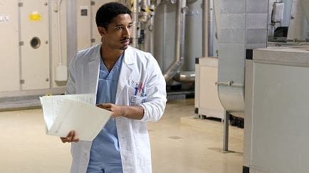 Poster saison 1 - Affiche 32 sur 41 - AlloCiné