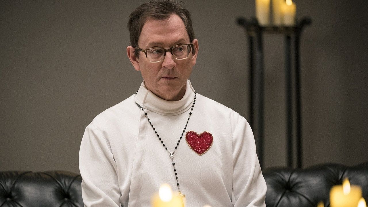 Poster Evil saison 2 - Affiche 36 sur 82 - AlloCiné