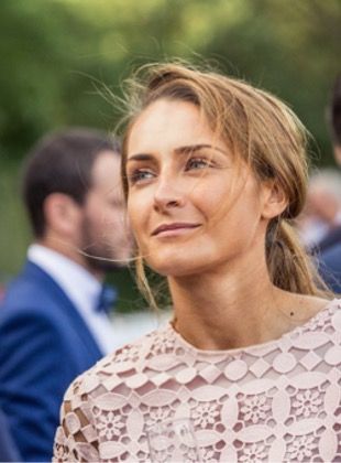 Photo de Caroline Hallier - Affiche Caroline Hallier - AlloCiné