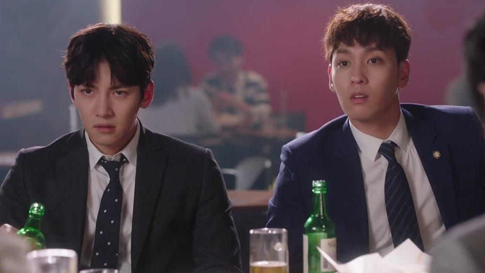 Poster Suspicious Partner saison 1 - Affiche 28 sur 35 - AlloCiné