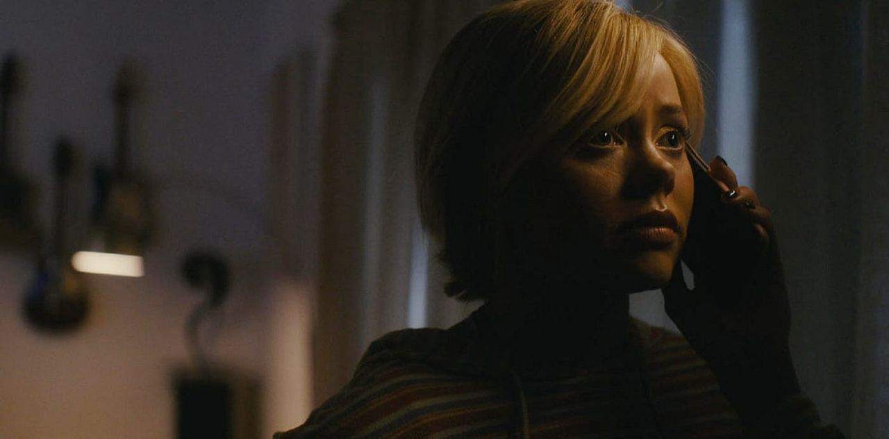 Qui ment ? : Photo Annalisa Cochrane - 2 sur 35 - AlloCiné