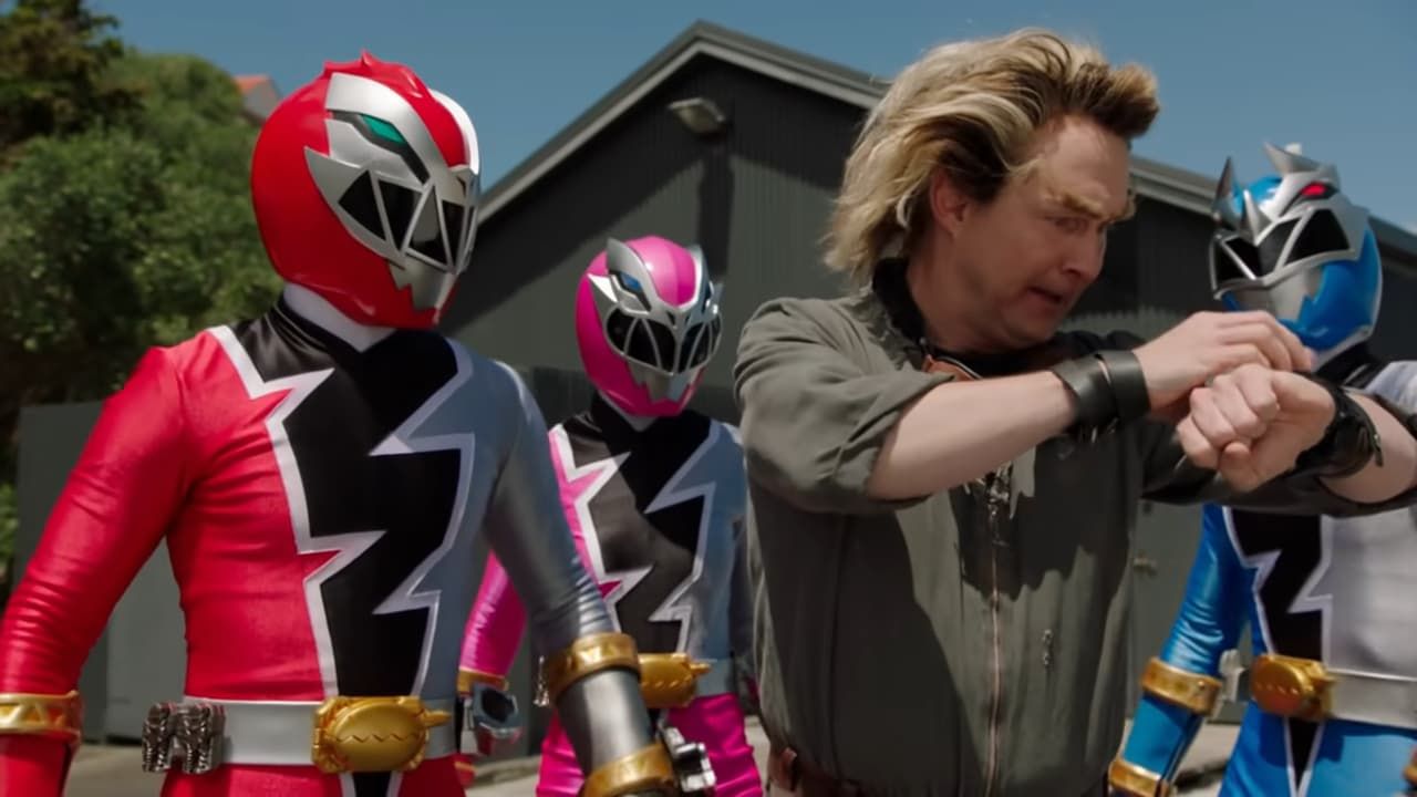 Poster Power Rangers saison 28 - Affiche 37 sur 980 - AlloCiné