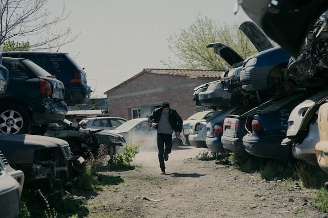 D'une main de fer : D'une main de fer : Photo - 6 sur 18 - AlloCiné