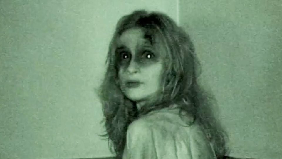 Trailer du film Grave Encounters - Grave Encounters Bande-annonce VO ...