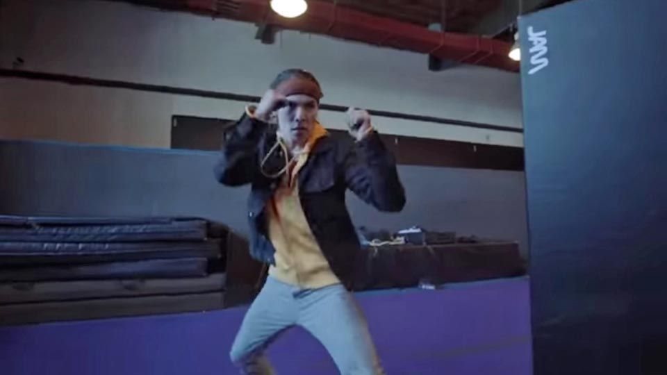 Il veut jouer Robin : Ryan Potter a fait une vidéo pour attirer l ...