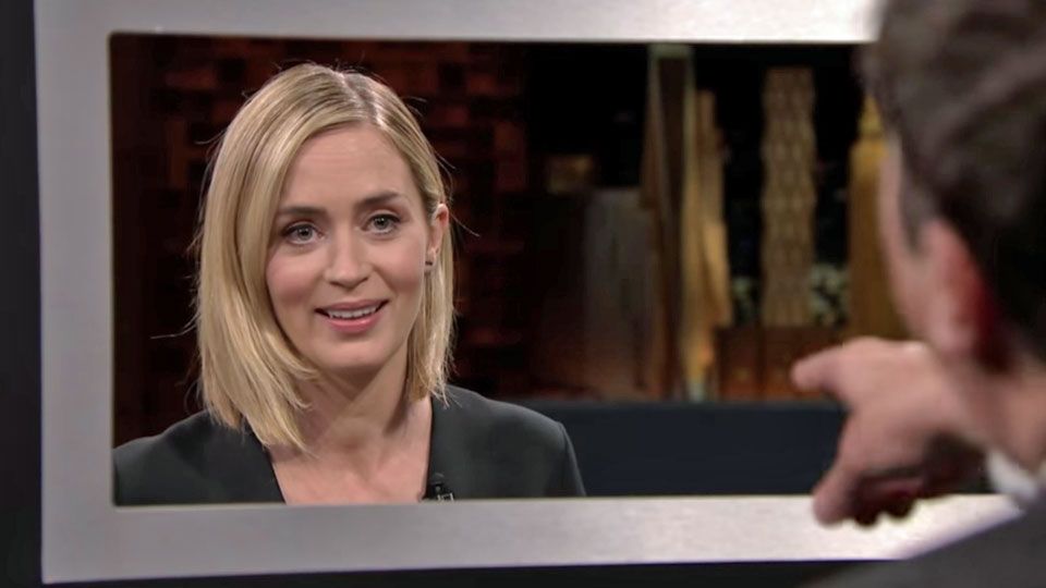 La boîte à mensonges d'Emily Blunt contre Jimmy Fallon - AlloCiné