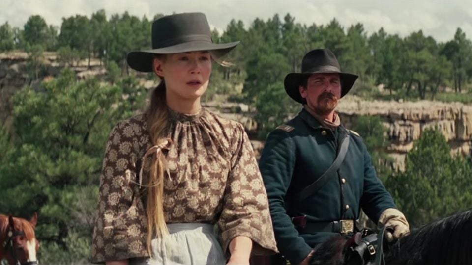 Trailer du film Hostiles - Hostiles Bande-annonce (2) VO - AlloCiné