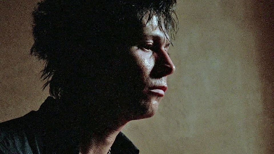 Trailer du film Sid & Nancy - Sid & Nancy Bande-annonce VO - AlloCiné