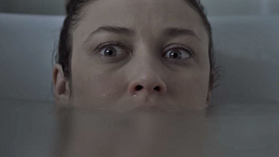 Trailer du film Mara - Mara Bande-annonce VF - AlloCiné