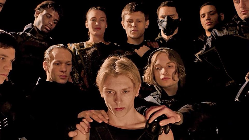 Extrait du film Jessica Forever - Jessica Forever EXTRAIT "Cérémonie ...