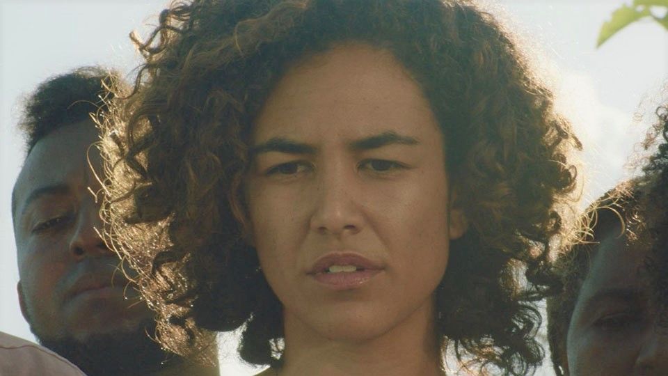 Trailer du film Bacurau - Bacurau Bande-annonce VO - AlloCiné