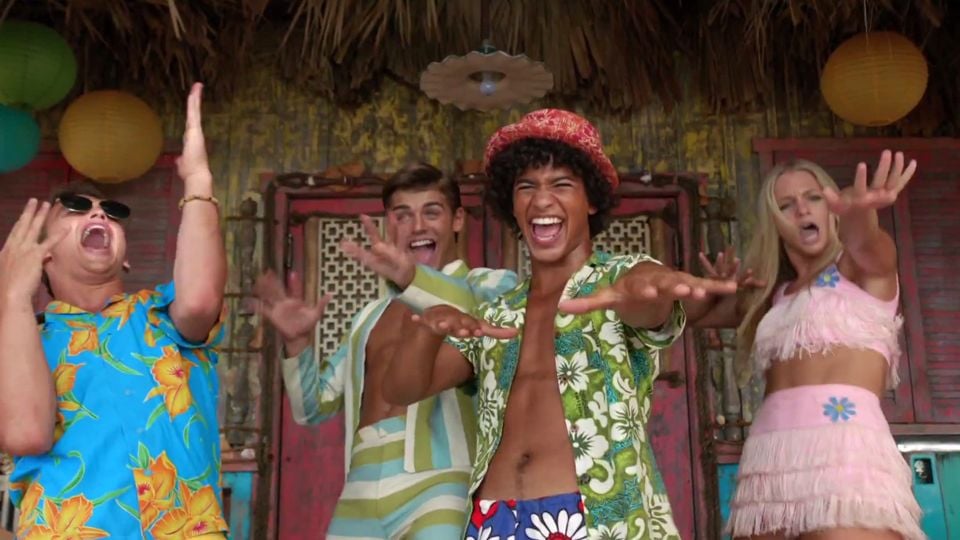 Trailer du film Teen Beach Movie - Teen Beach Movie Bande-annonce VF ...