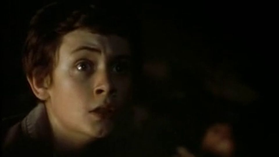 Trailer du film Emprise - Emprise Bande-annonce VO - AlloCiné