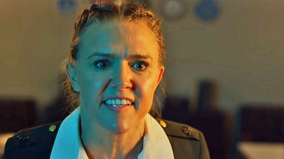 Trailer du film Meteor Moon - Meteor Moon Bande-annonce VO - AlloCiné