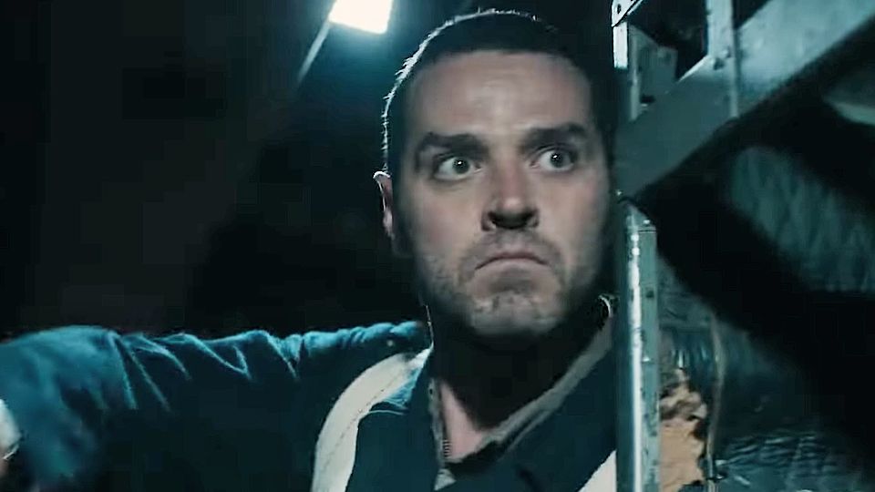Trailer du film Wolves Of War - Wolves Of War Bande-annonce VO - AlloCiné